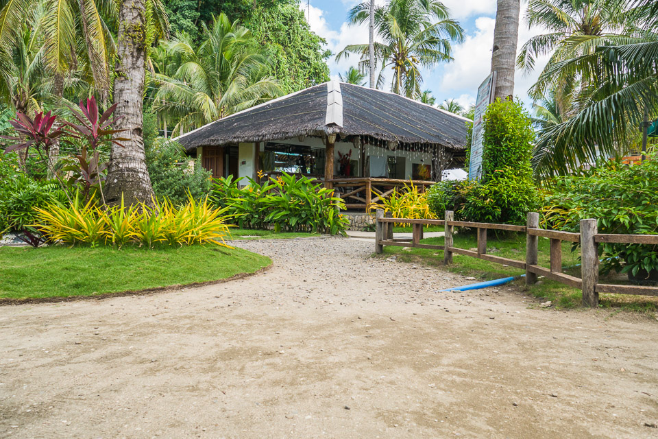 Caluwayan Palm Island Resort