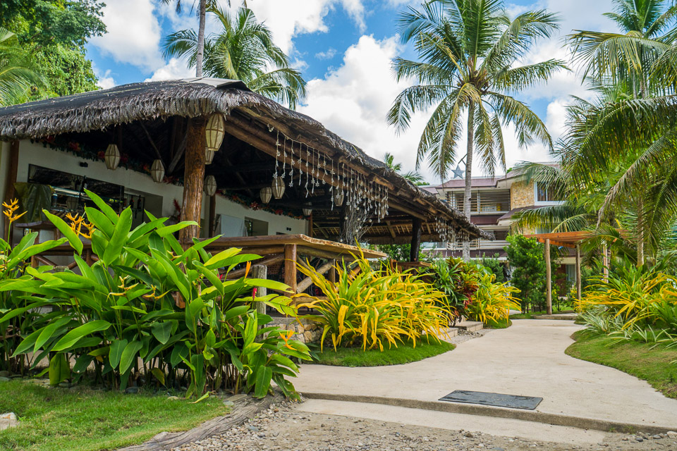 Caluwayan Palm Island Resort